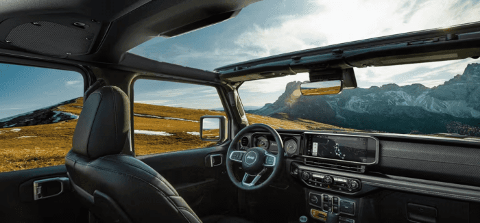 Inside the 2025 Jeep Wrangler | Explore the Jeep Wrangler Interior Features
