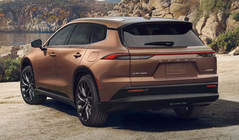 2025 Toyota Crown Signia Features & Specs | Hendrick Toyota Concord