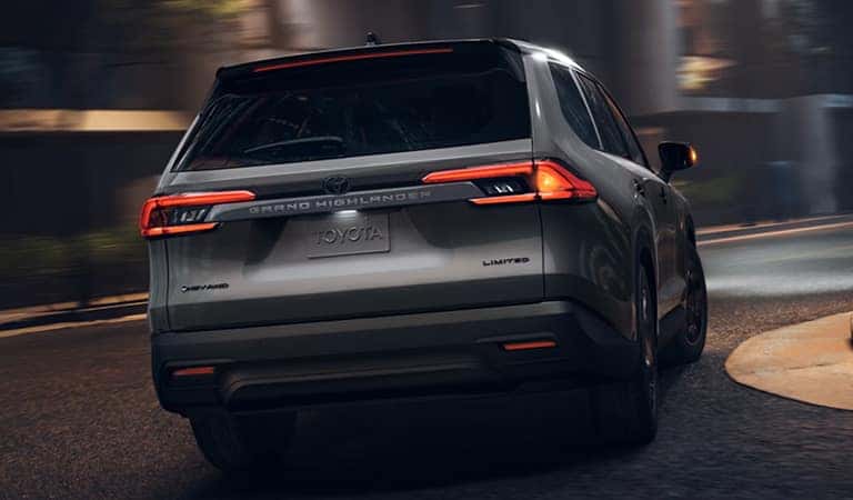 2025 Toyota Grand Highlander Features & Specs | Hendrick Toyota Concord