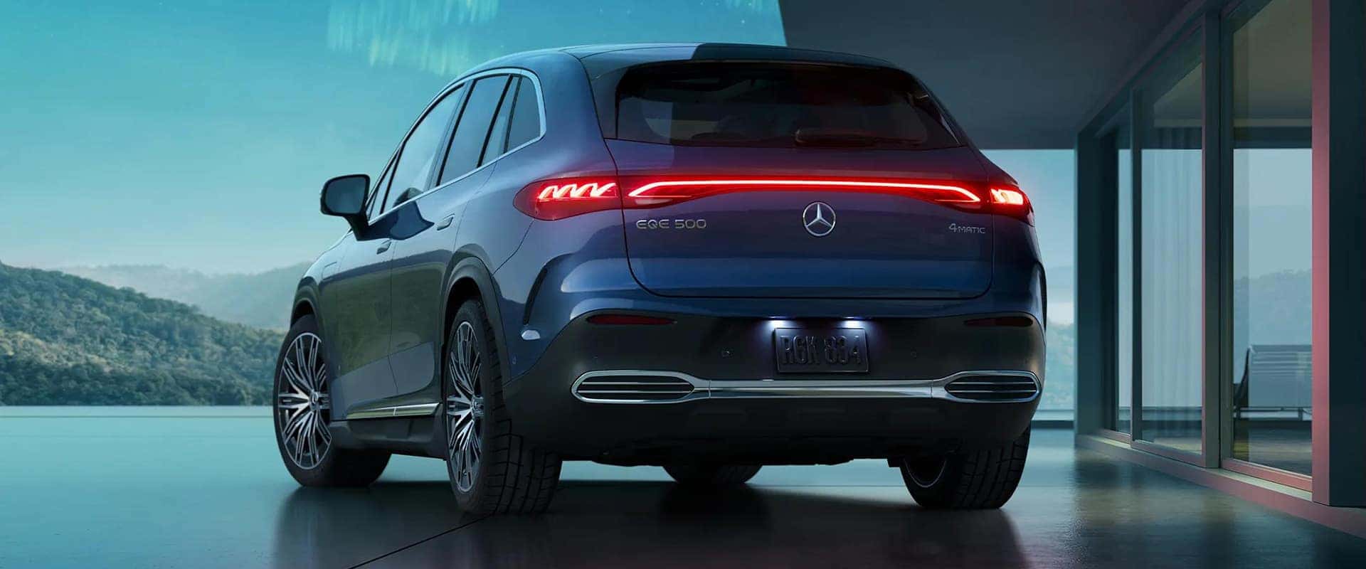 EQE SUV | Mercedes-Benz Heritage Valley