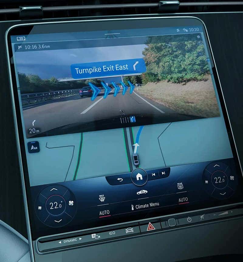 EQE SUV | Mercedes-Benz Heritage Valley