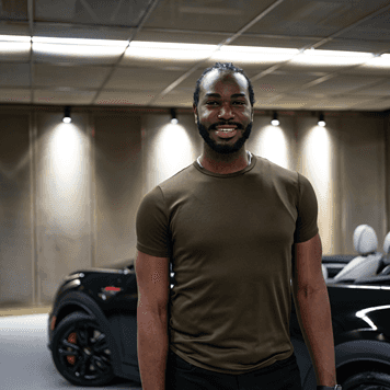 Meet Our Staff Manhattan, NY | MINI of Manhattan