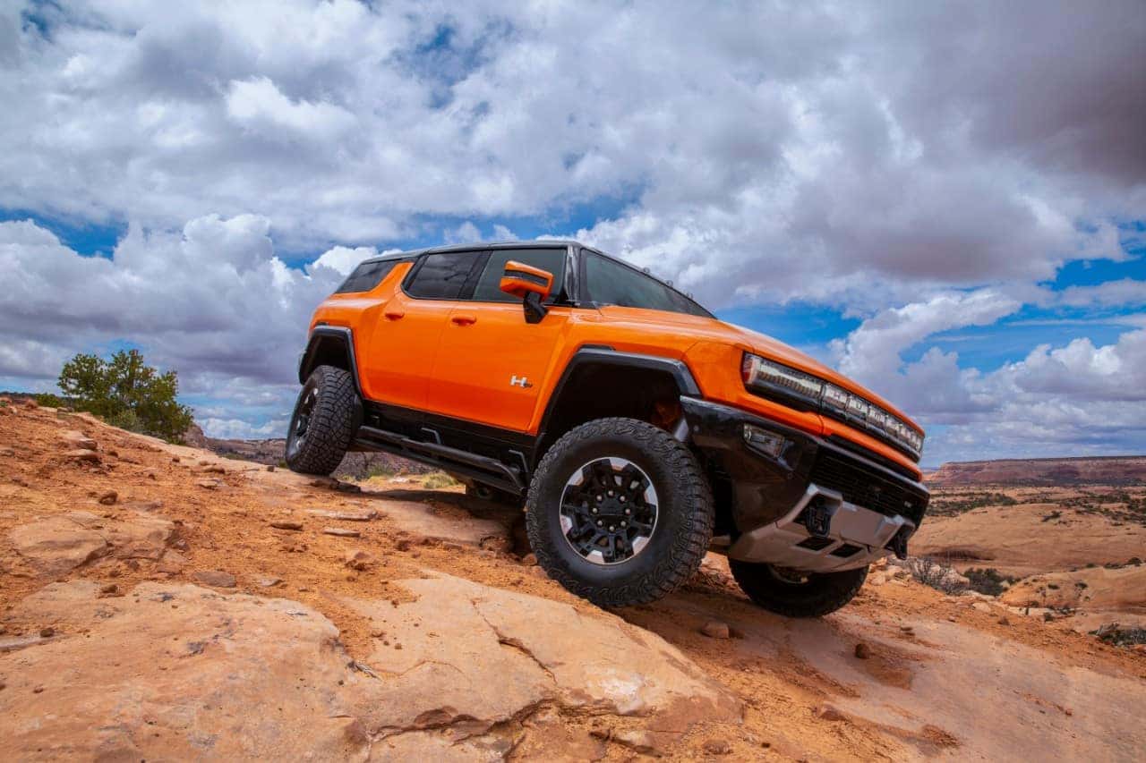 Motor Authority Review - GMC Hummer EV is "King of the Off-Road Hill"