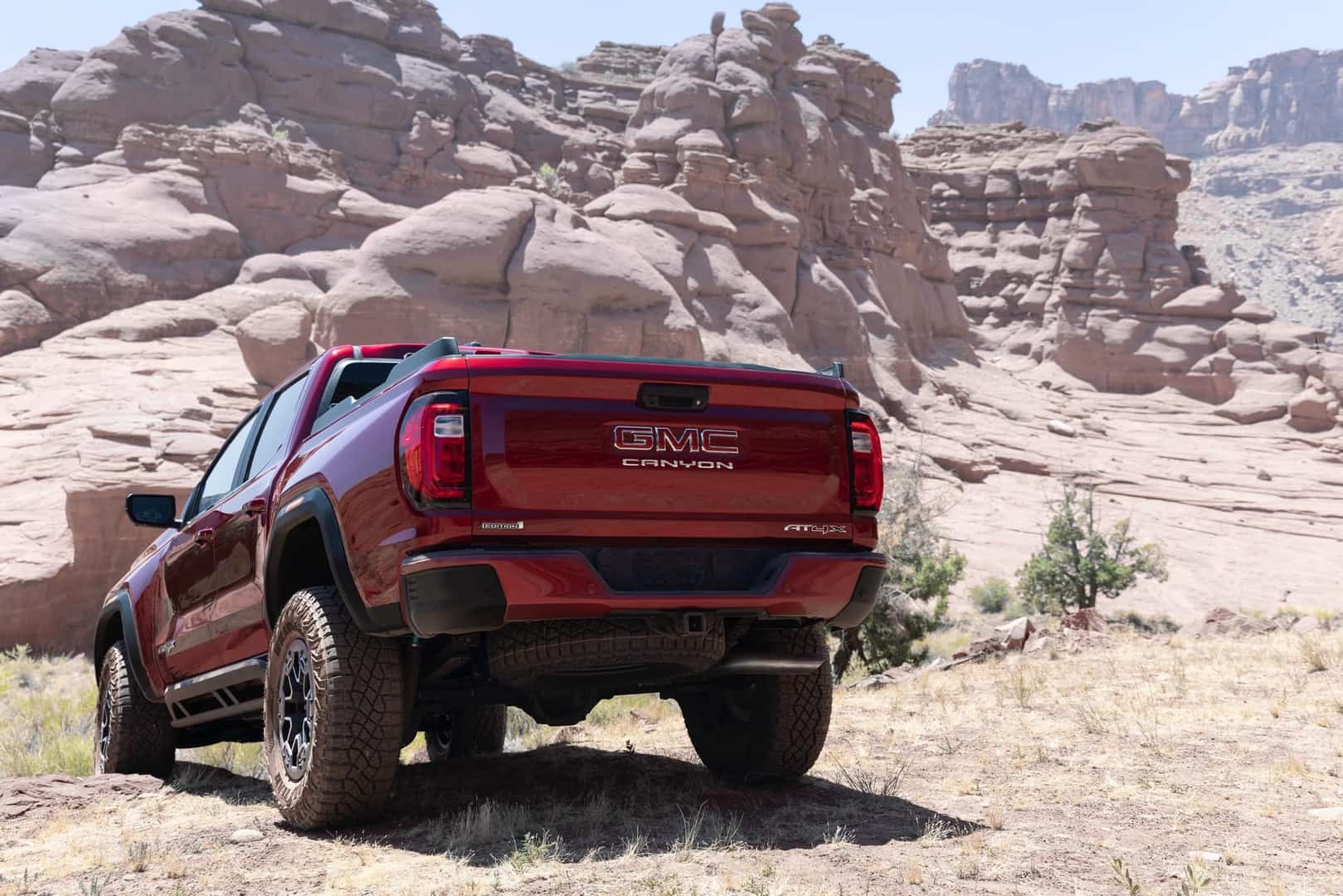 2025 GMC Canyon AT4X AEV – Ultimate Off-Road Truck for Adventure