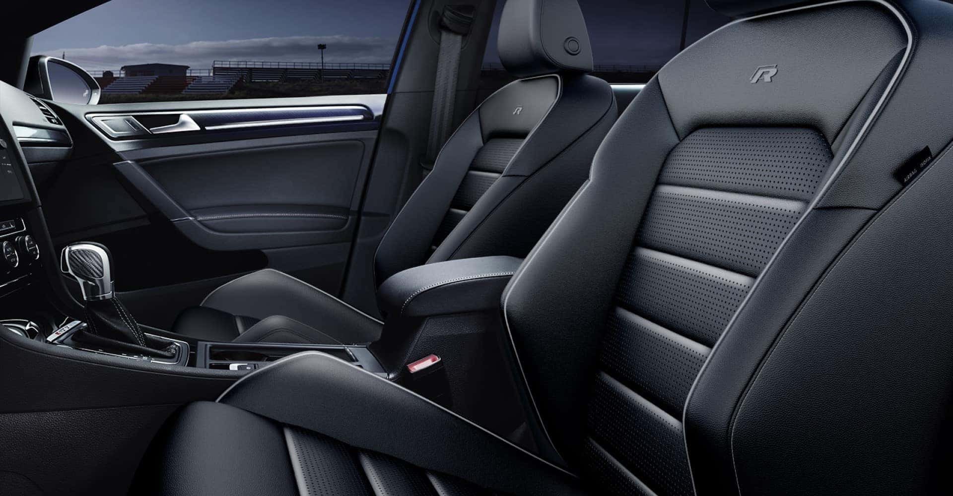 Volkswagen Golf R | Volkswagen of Quad Cities