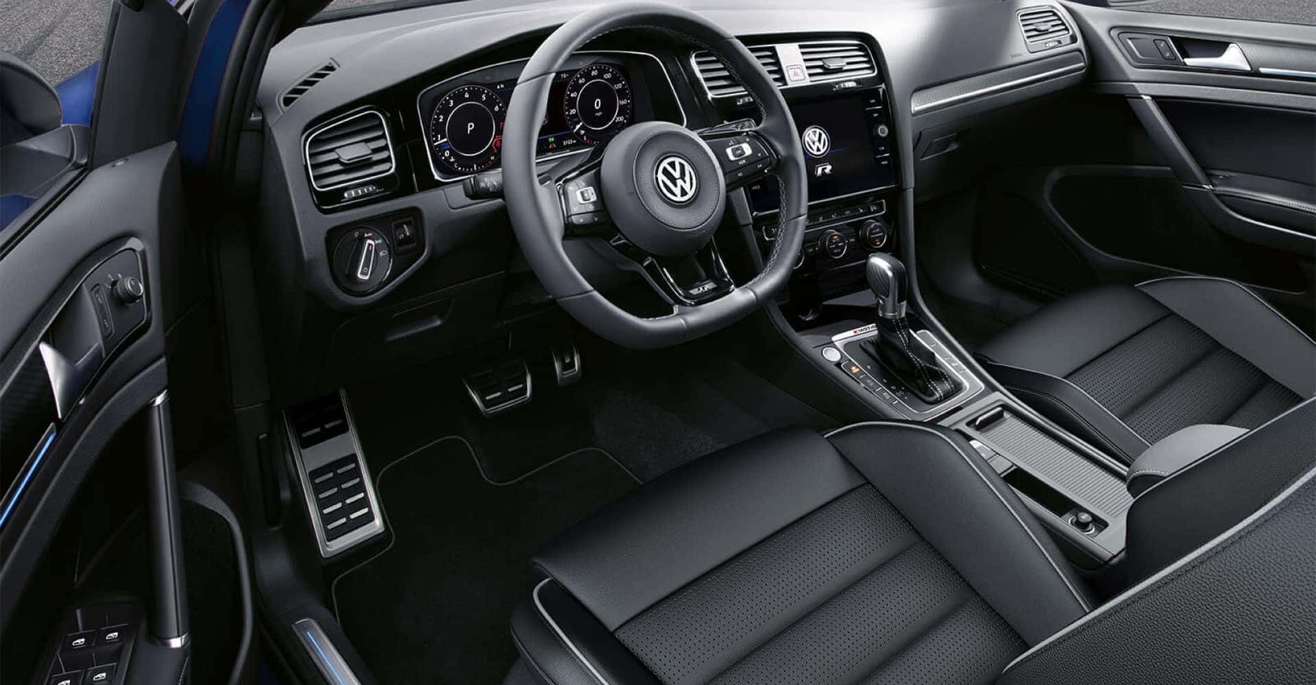 Volkswagen Golf R | Volkswagen of Quad Cities